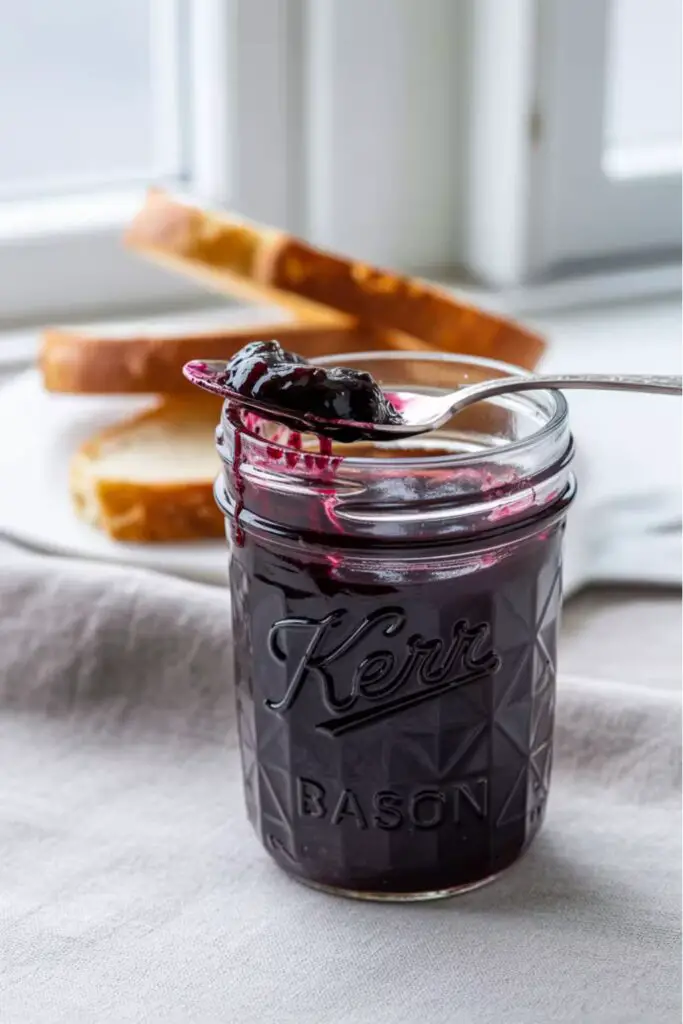 5 Irresistible Ways to Use Homemade Blueberry Butter - recipeeasily.com