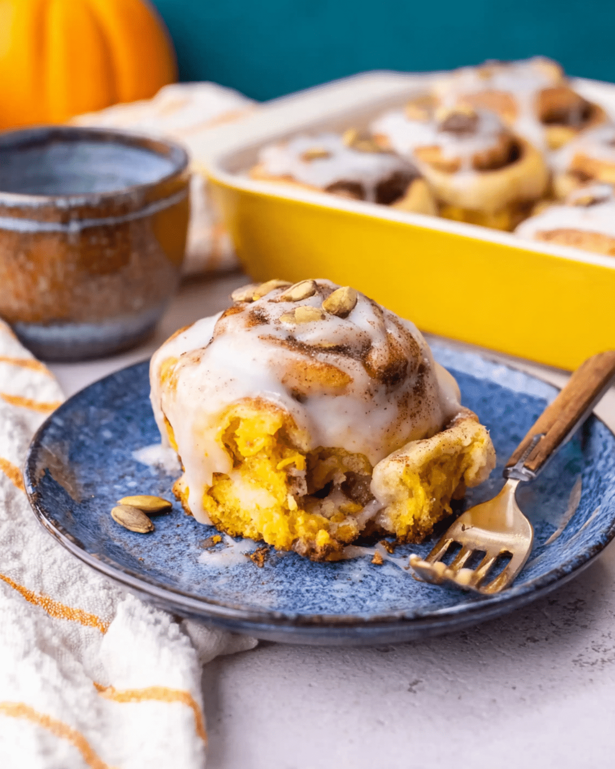 Homemade Pumpkin Chai Cinnamon Rolls – The Best Fall Treat