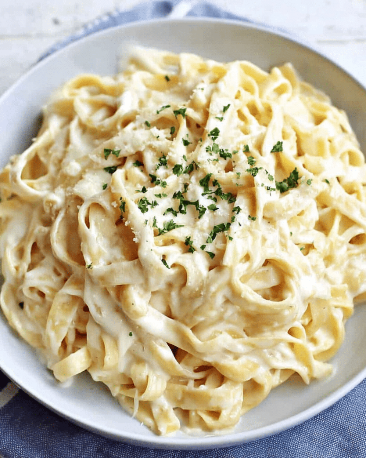 Fettuccine Alfredo –Best Creamy Italian Pasta Recipe (2026)